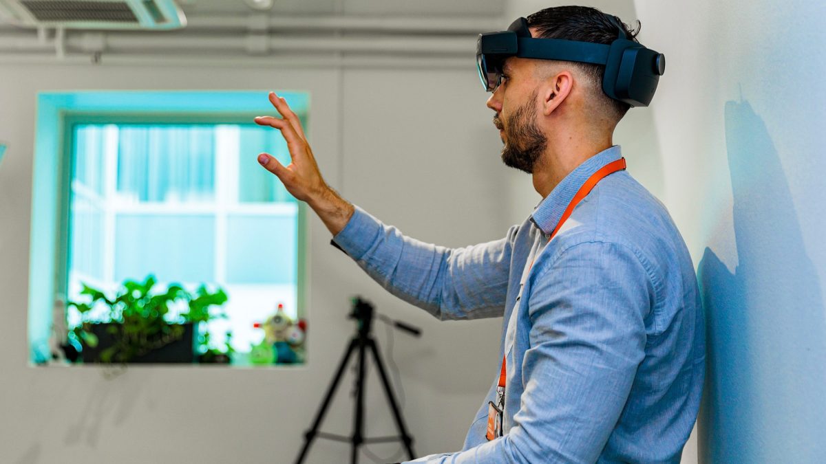 Cloud Consultancy & App Development - The Digital Neighborhood